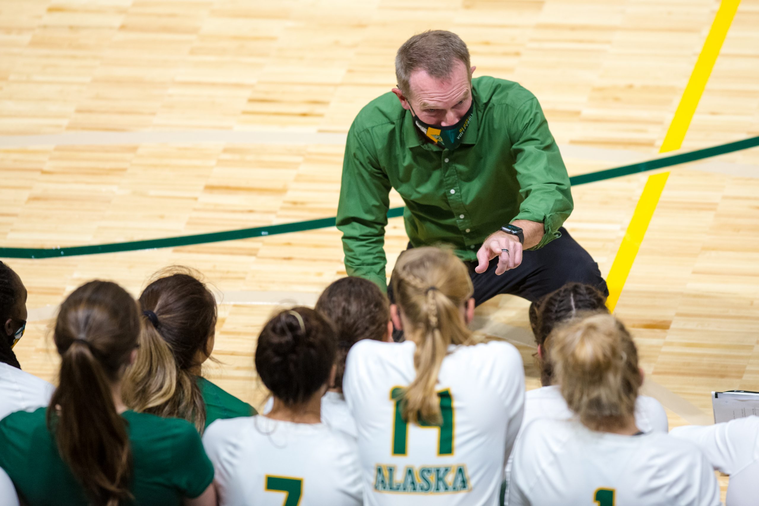 KNEB-AM 960 AM – 100.3 FM - Former WNCC coach Chris Green leads Alaska ...