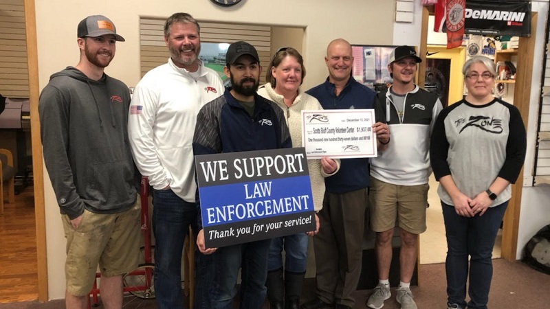Law Enforcement Support Signs Fundraiser Nets Nearly $2,000 for ...