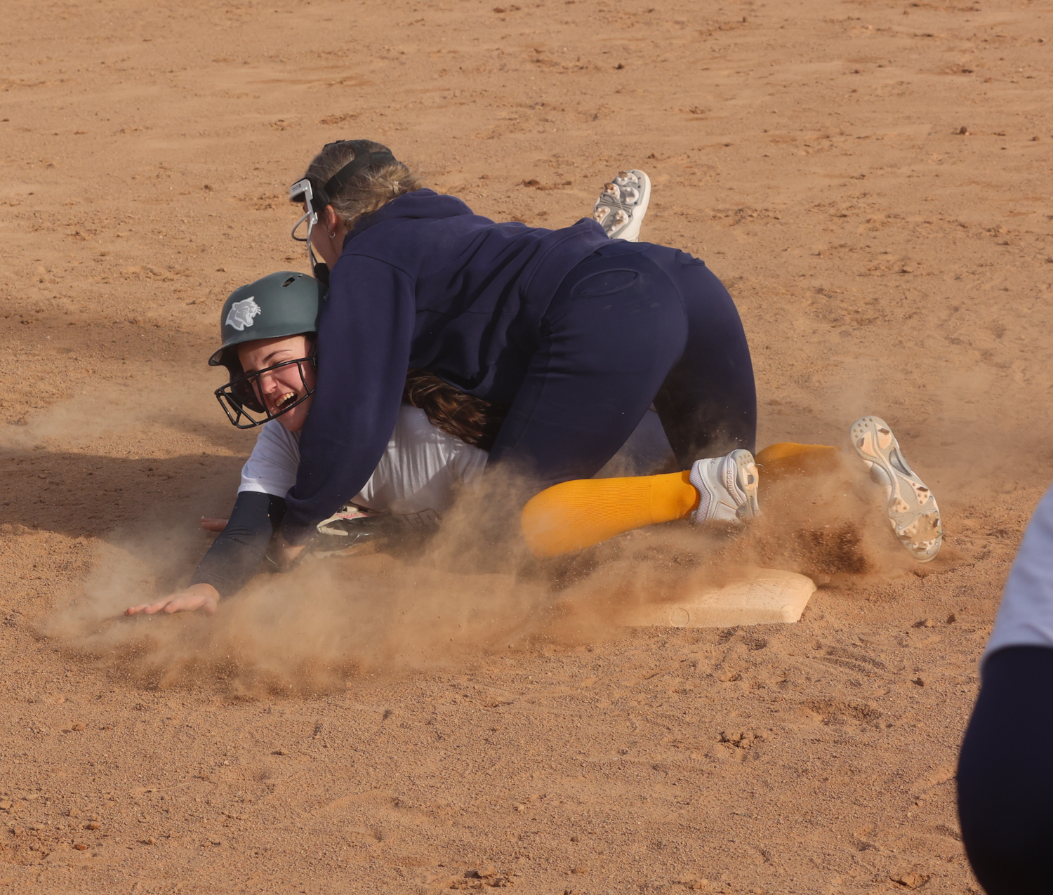 KNEB-AM 960 AM – 100.3 FM - WNCC softball drops games to No. 14 Howard