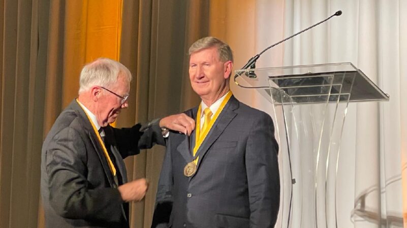 Carter Receives U.S. Naval Academy Distinguished Graduate Award - KOZY