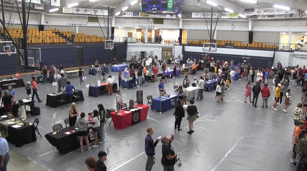 KNEB-AM 960 AM – 100.3 FM - WNCC Plays Host to College Fair