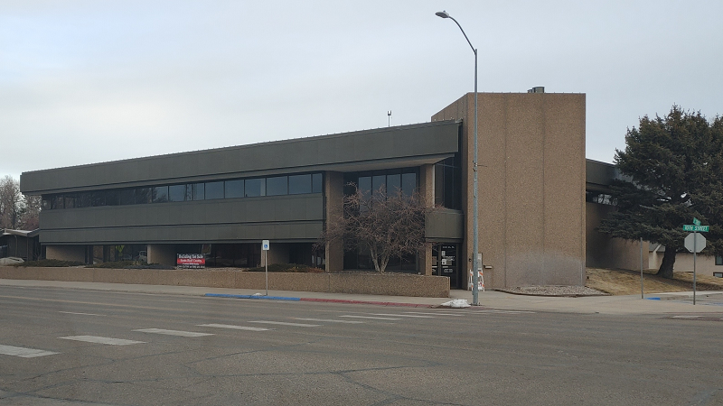 Still ‘no sale’, but interest growing in former DHHS building in Gering