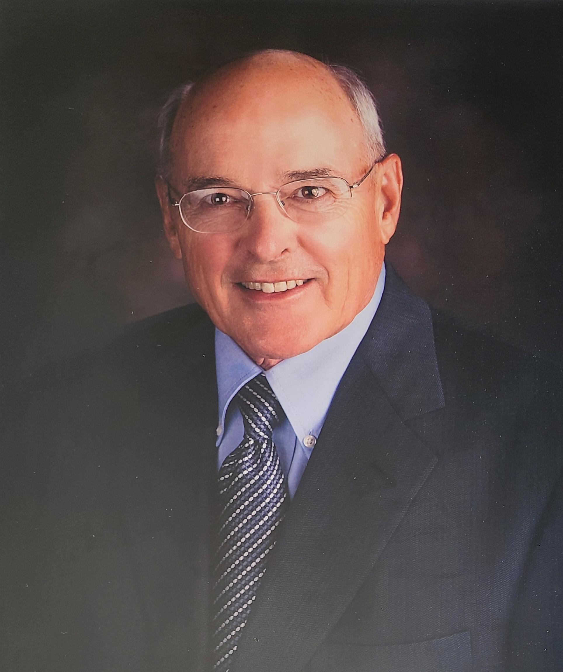 KNEB-AM 960 AM – 100.3 FM - James W. Peck, 88, Scottsbluff