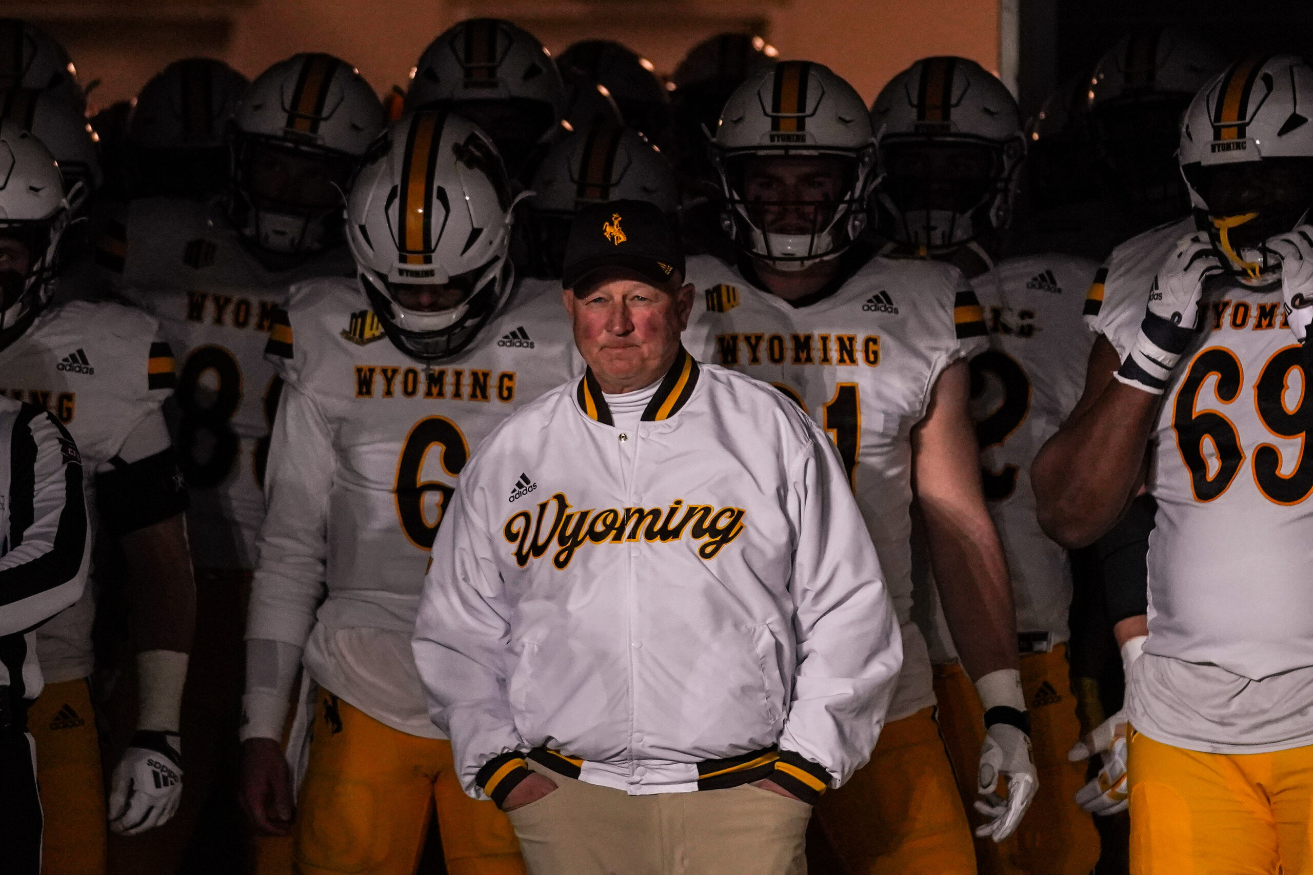 KNEB-AM 960 AM – 100.3 FM - Wyoming Cowboys to participate in Mountain ...