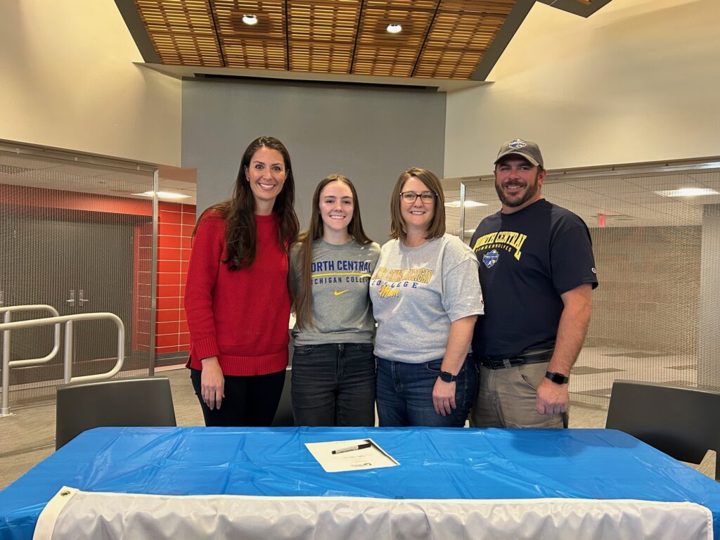 KNEB-AM 960 AM – 100.3 FM - Scottsbluff’s Hafeman heads north to play ...