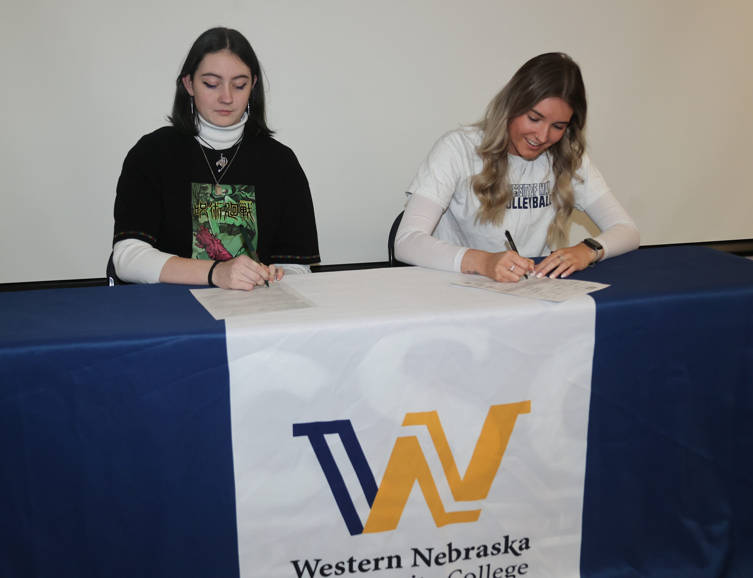 KNEB-AM 960 AM – 100.3 FM - WNCC’s Angelova, Blackman sign to continue ...