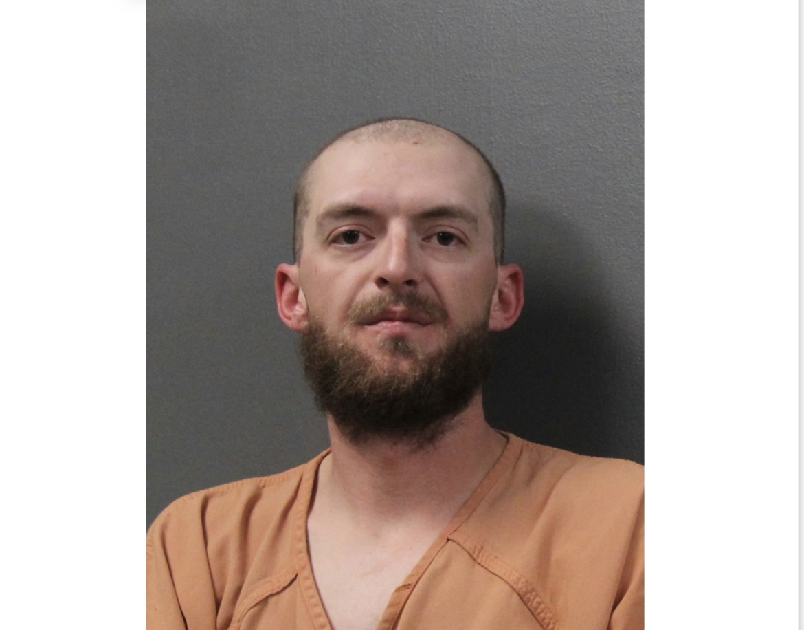 Gering man charged with felony child abuse; 1-year-old fighting for his ...
