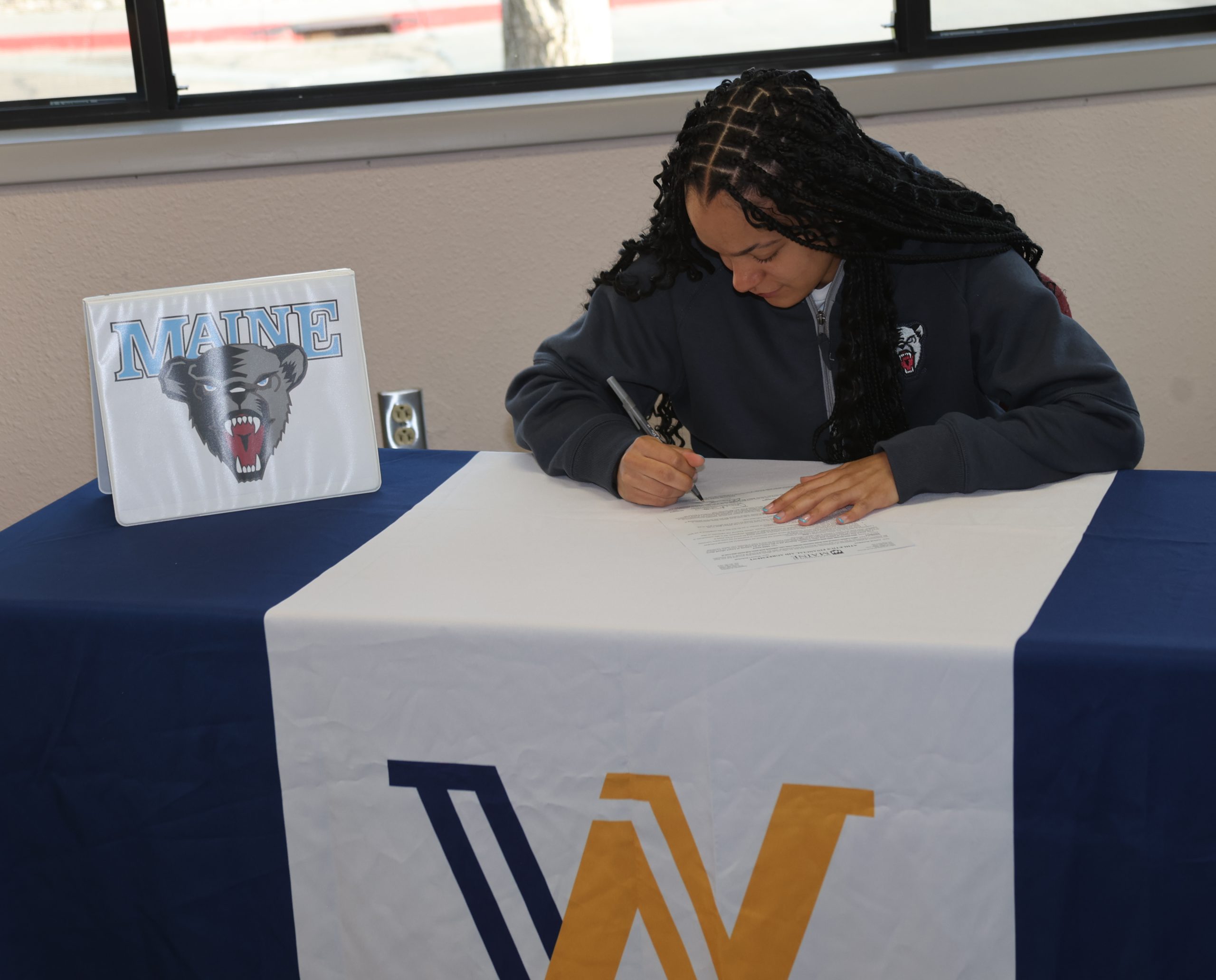WNCC’s Donaldson signs to become a Black Bear at the University of ...