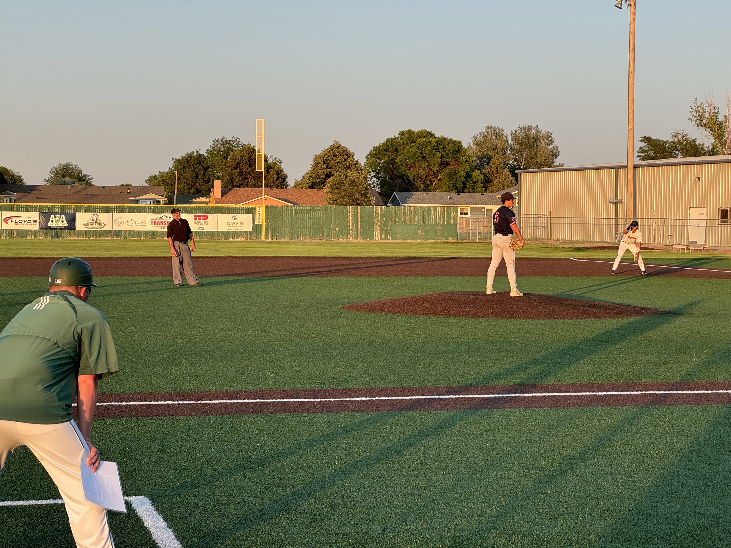 KNEB-AM 960 AM – 100.3 FM - Zephyrs fall at home to Cheyenne Post 6