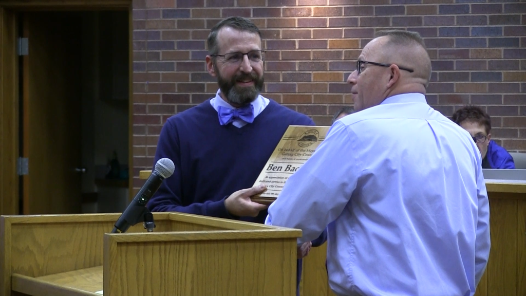 Gering Council bids adieu to Backus, welcomes Seay to Ward III seat