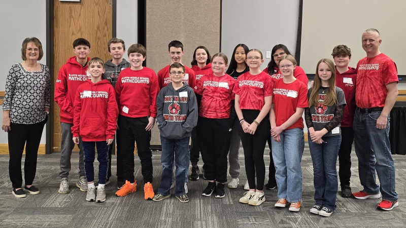 Bluffs Middle School takes regional MATHCOUNTS title