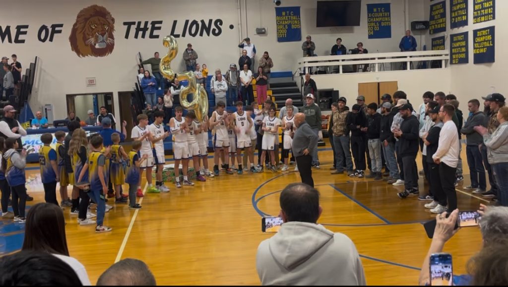 KNEB-AM 960 AM – 100.3 FM - WTC Basketball Tournament opening round ...