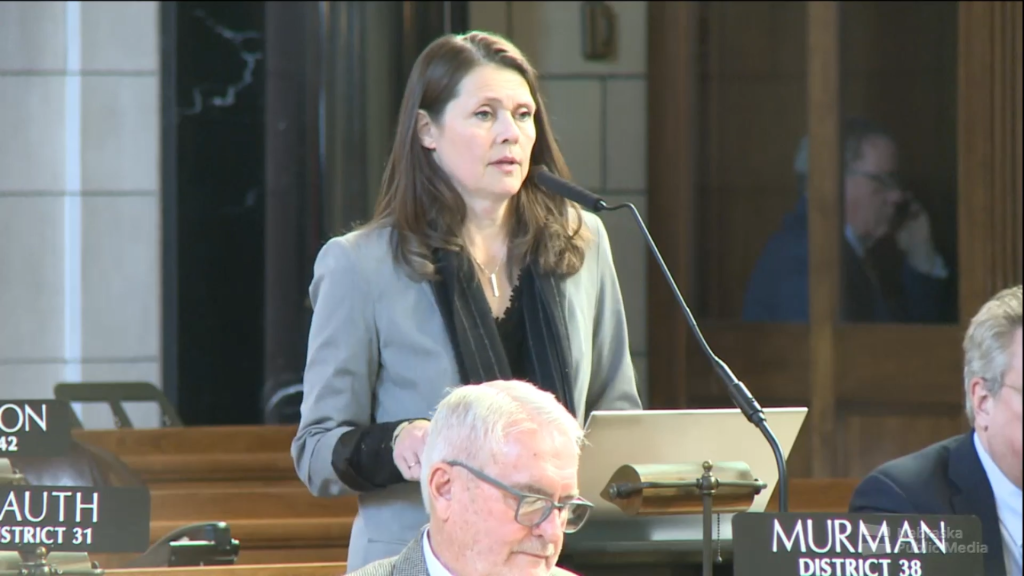 Kauth’s “Stand with Women Act” advances to Legislative floor