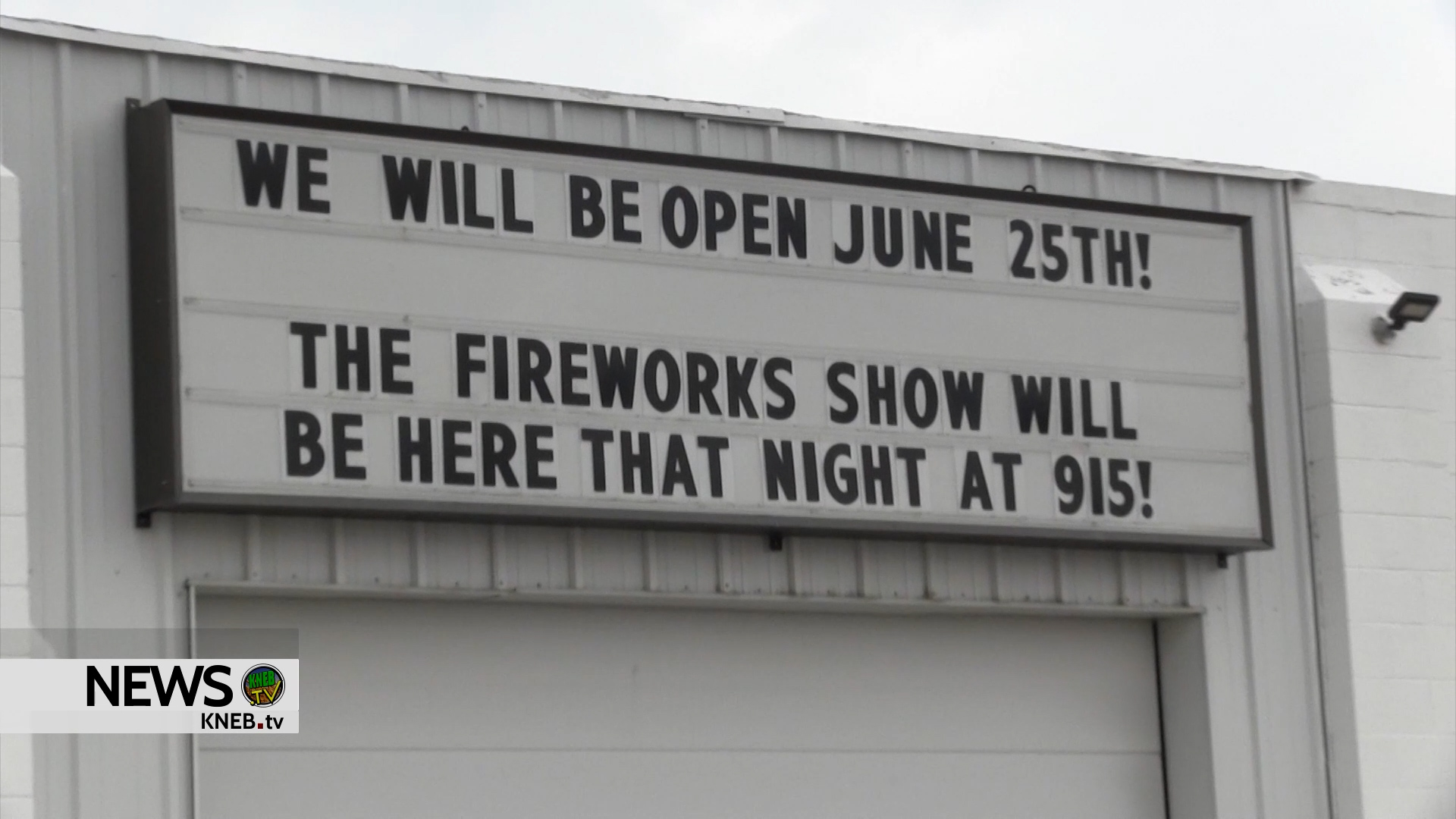 Discount Fireworks Invites Public to Free Scottsbluff Firework Show Tonight