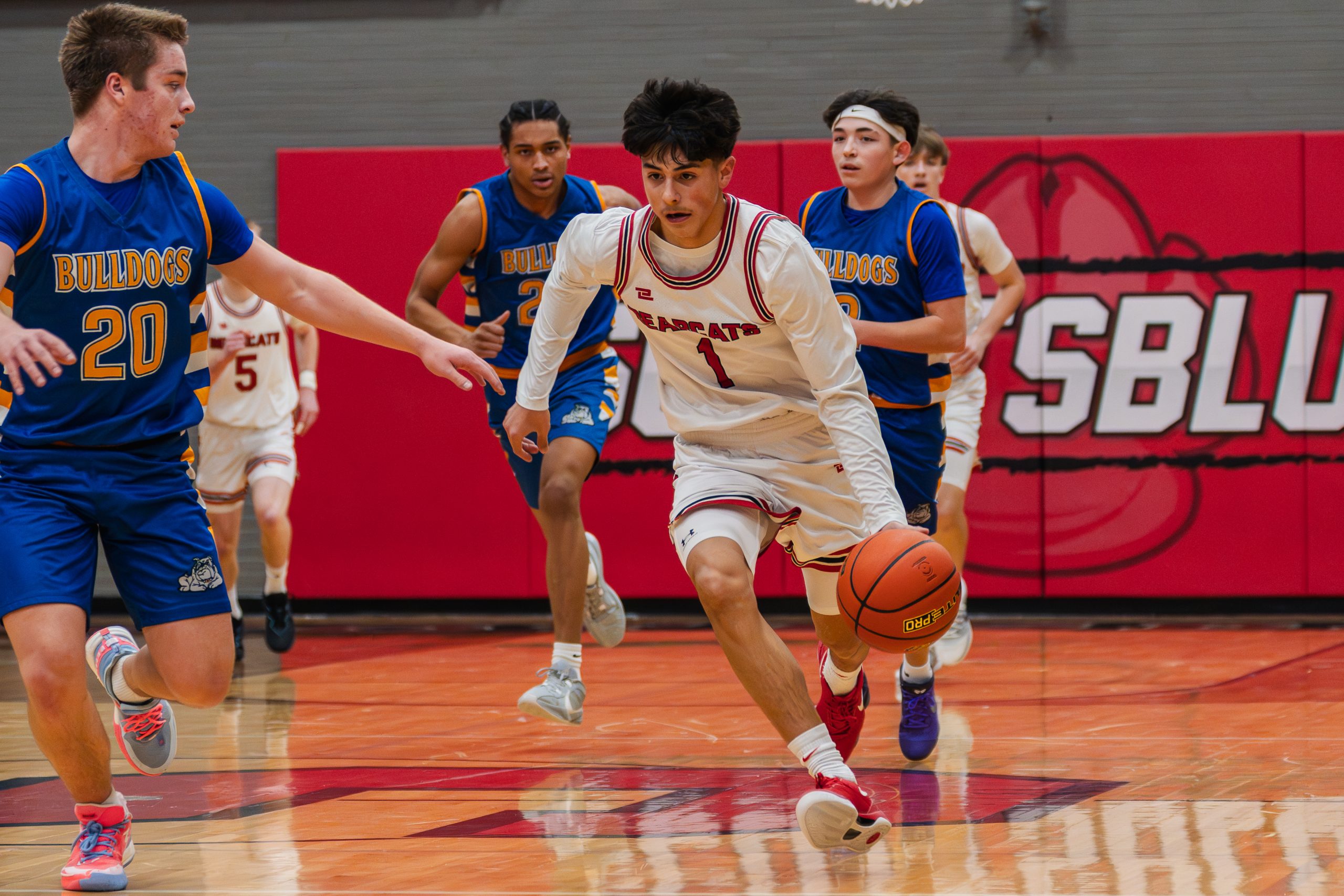 KNEB-AM 960 AM – 100.3 FM - Scottsbluff picks up two big wins over Gering