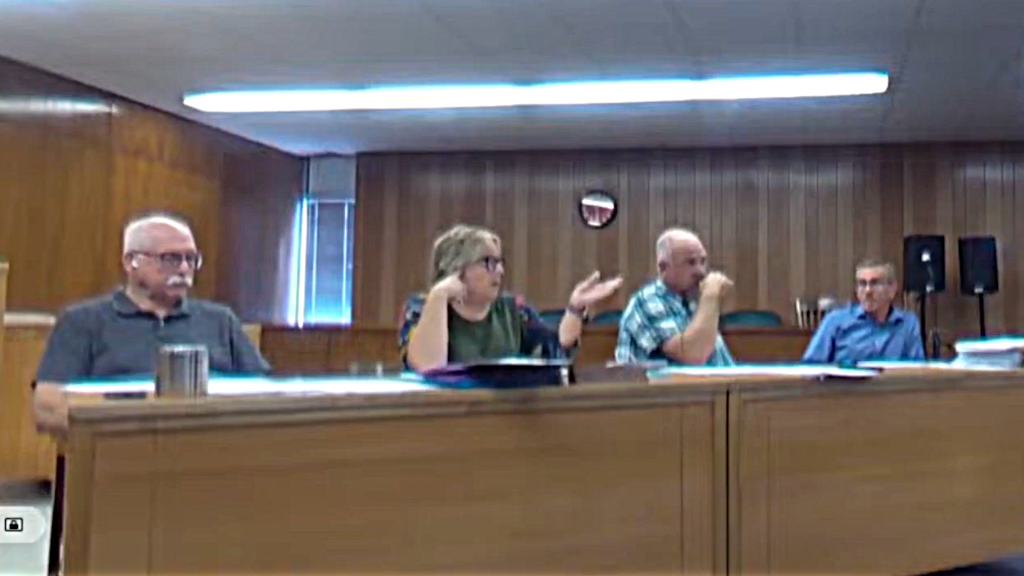 Banner Co. Board seeking way to prohibit fireworks for July 4 holiday ...
