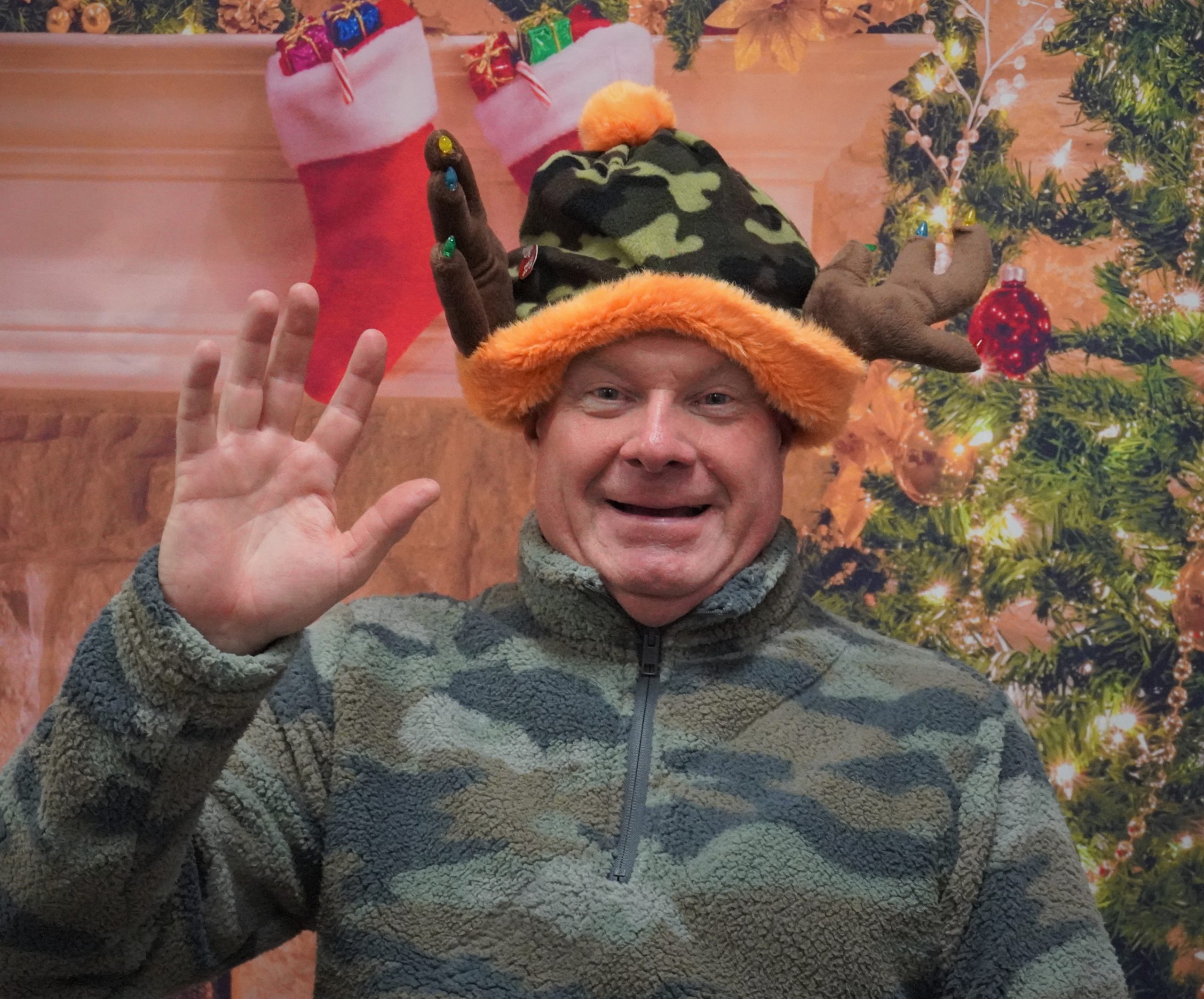 KTIC 840 AM/98.3 FM/98.7 FM - Greg Wagner with JD Gibbs on Midday in ...