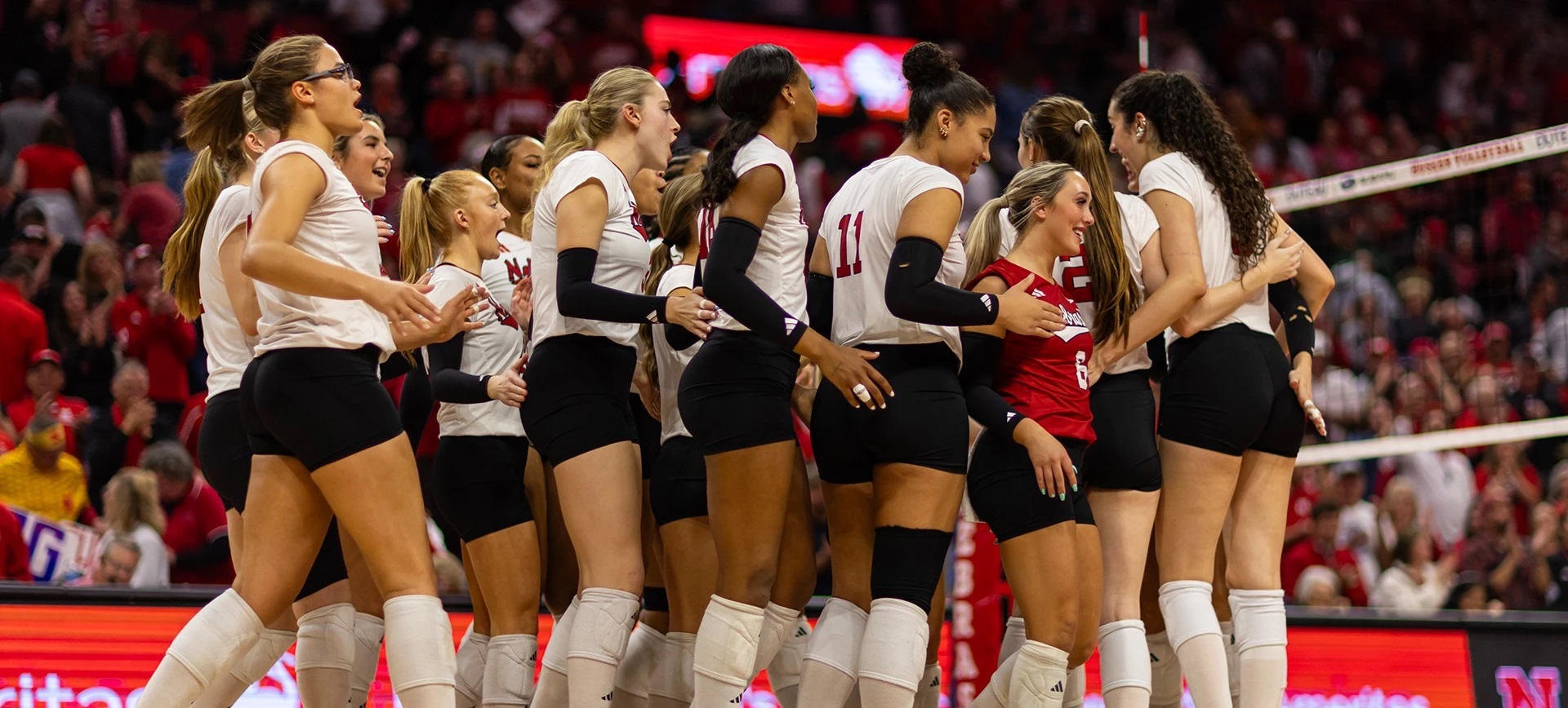 KTIC 840 AM/98.3 FM/98.7 FM - Huskers sweep Iowa to clinch share of Big ...