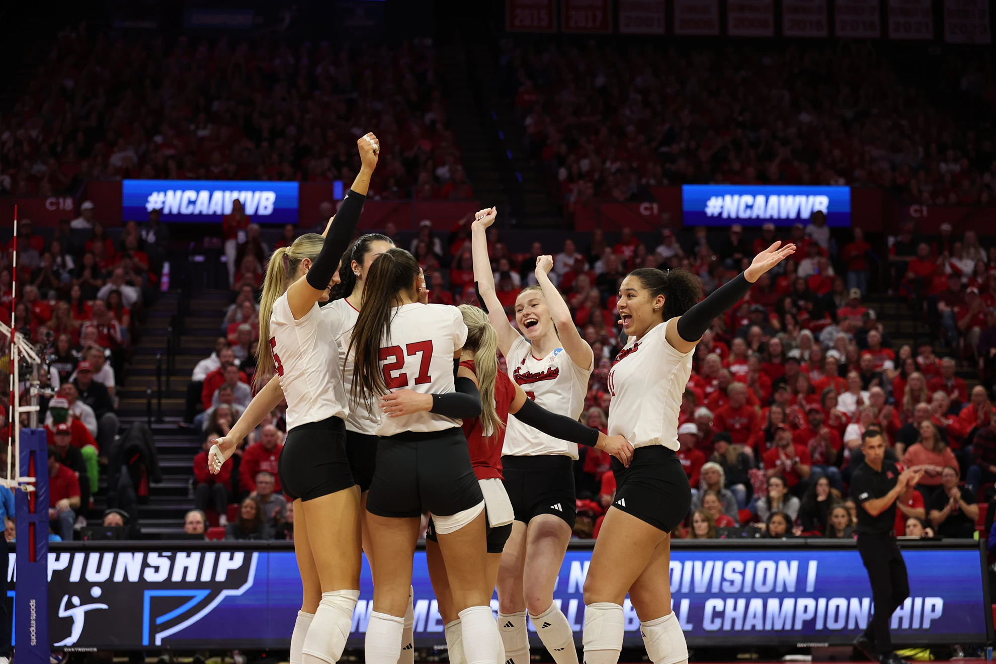 KNEB-AM 960 AM – 100.3 FM - Huskers sweep KU to advance to Regional Final