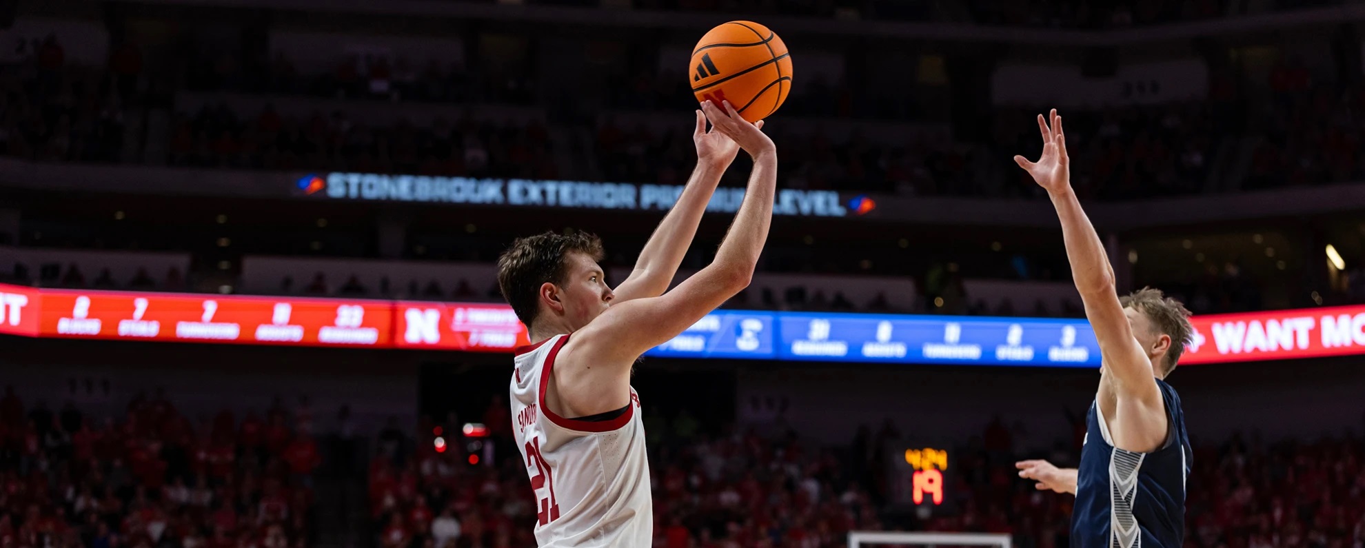 KTIC 840 AM/98.3 FM/98.7 FM - Sandfort Shares Big Ten Honor