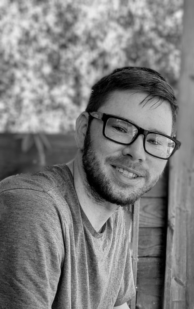 KTIC 840 AM/98.3 FM/98.7 FM - Archives: Funerals