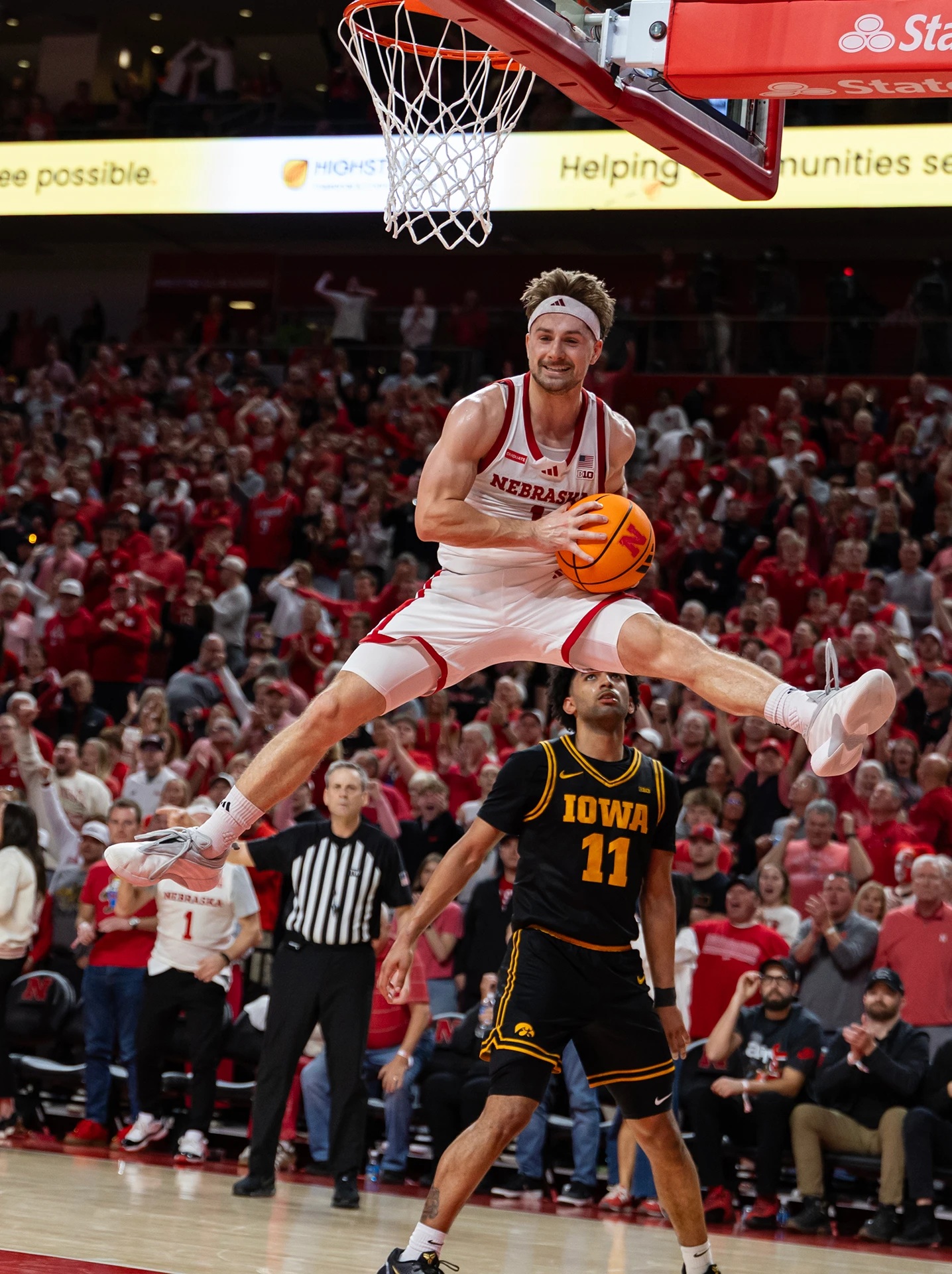 KTIC 840 AM/98.3 FM/98.7 FM - Hoiberg Named Finalist for Nolan ...