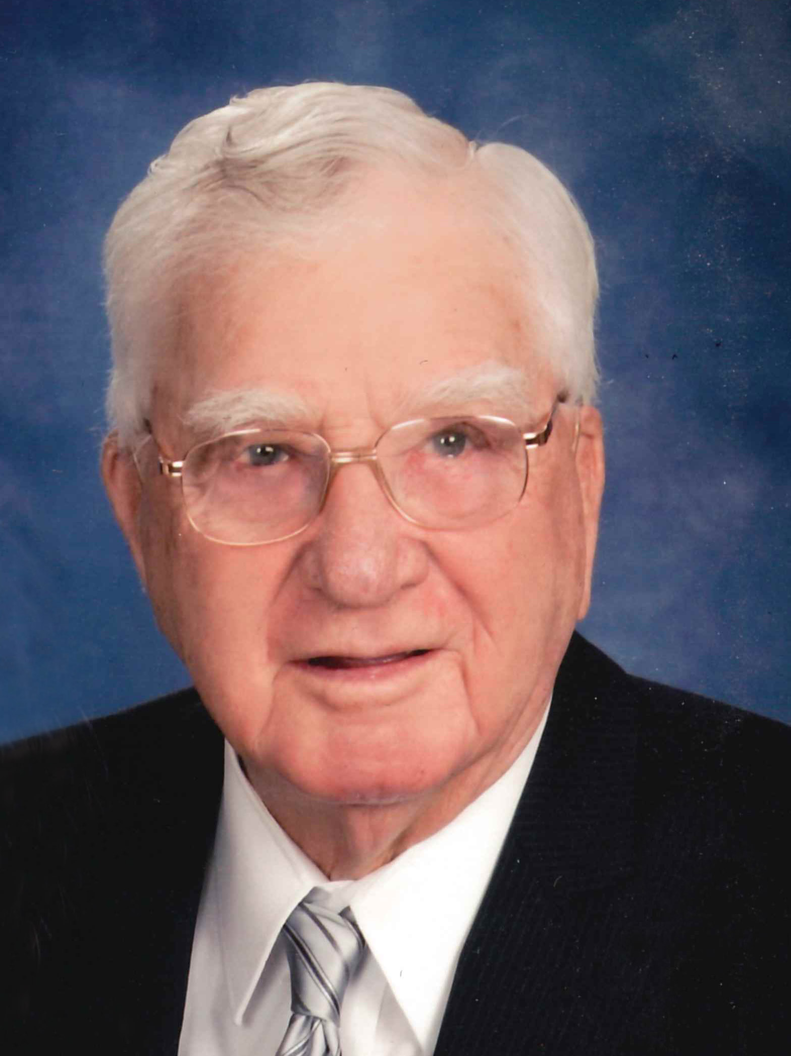 KUVR - Charles Stuart “Stu” Bachman, 95, of Gothenburg, formerly Bertrand