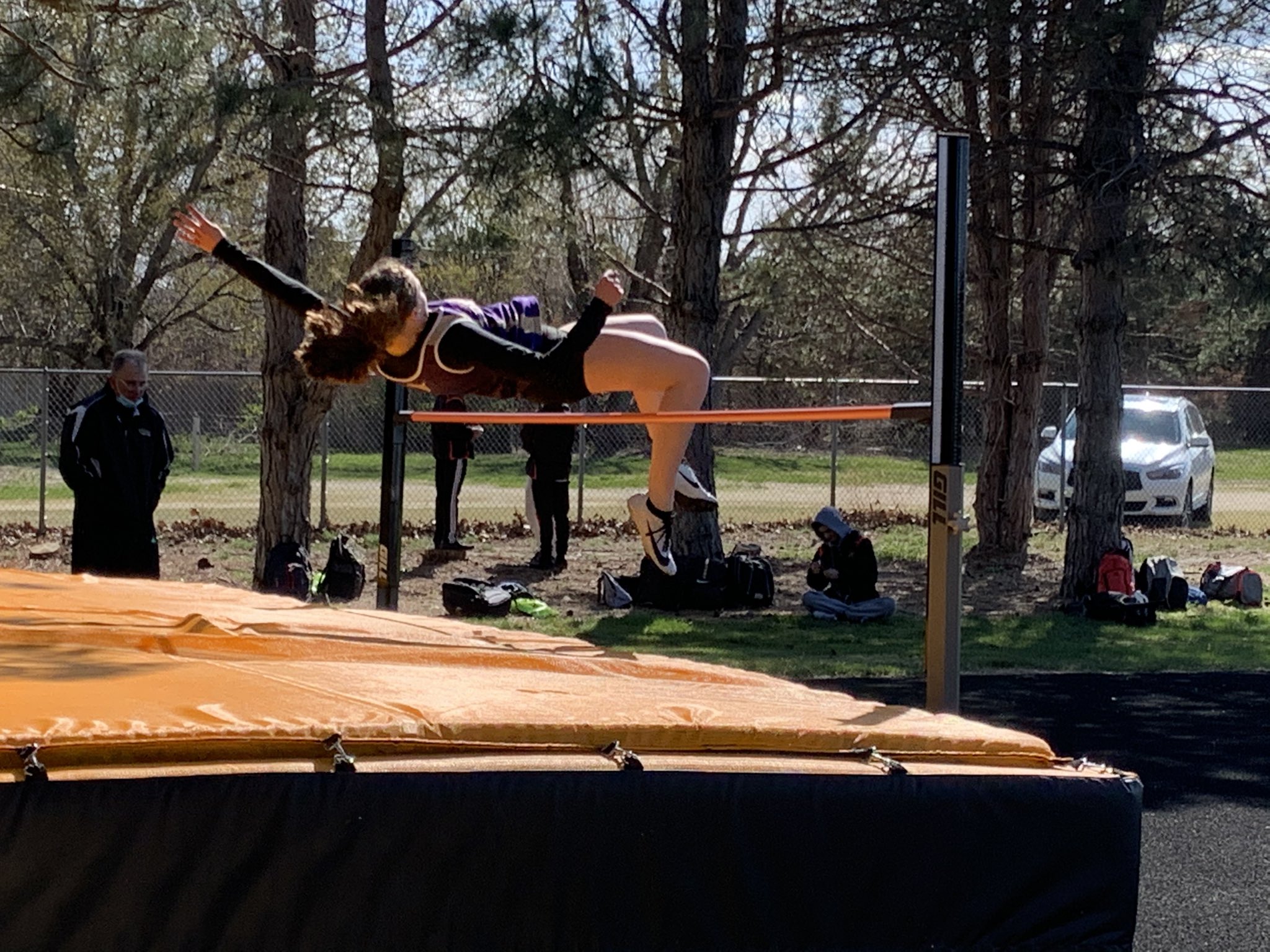 KUVR - Northwest Triangular Track Meet Results