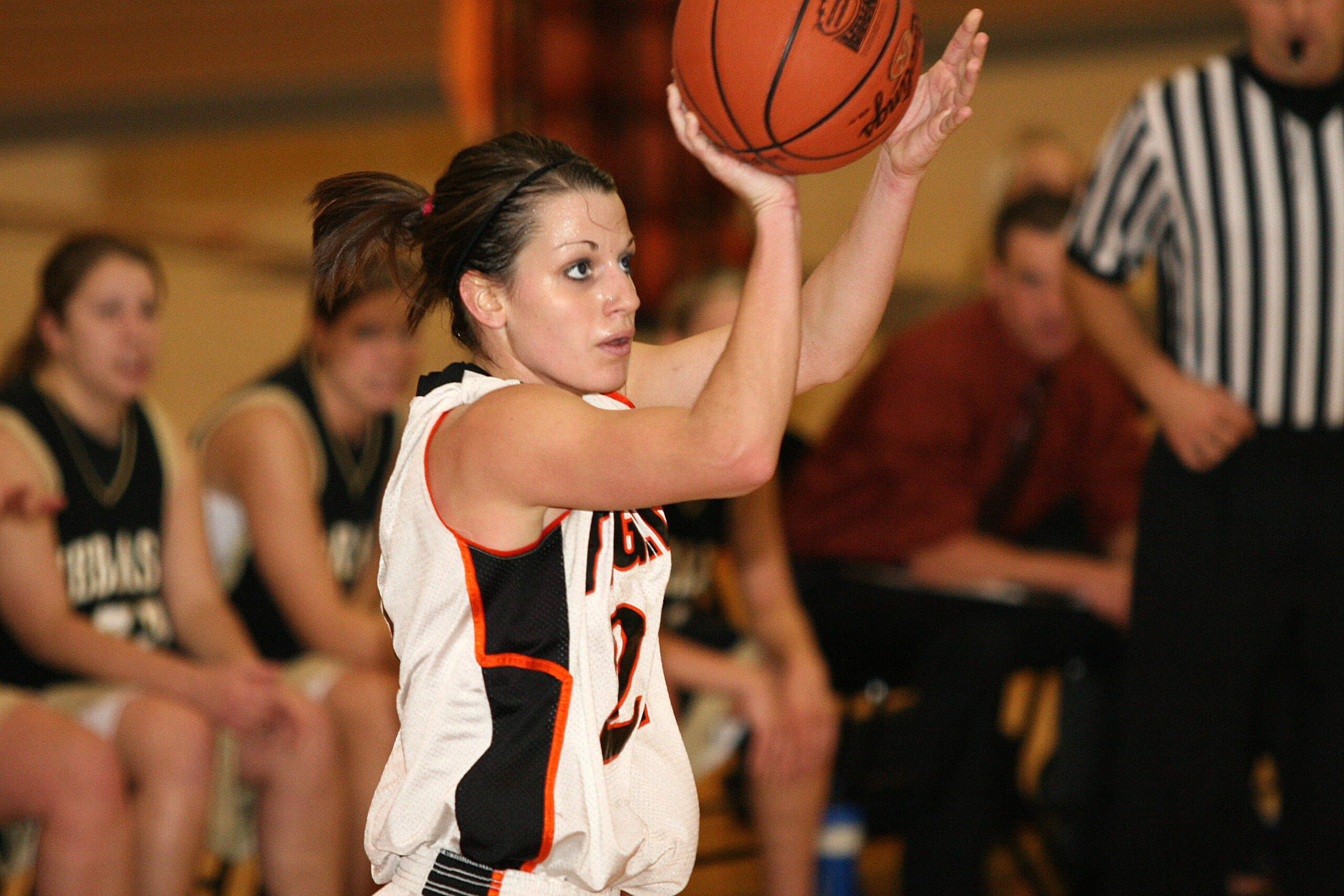 KUVR - Lindsay Sullivan entering Doane HOF on Friday