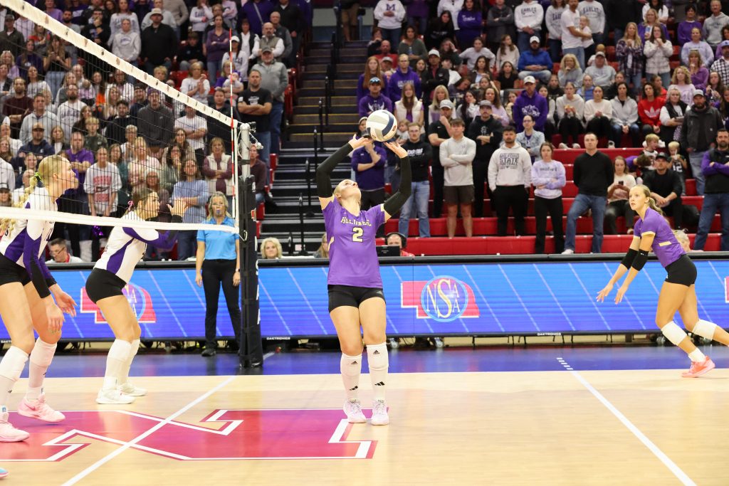 KUVR - Rautenberg too much for Holdrege, Dusters finish as runner-up in C1