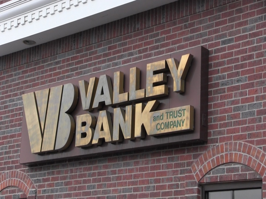 Valley Bank